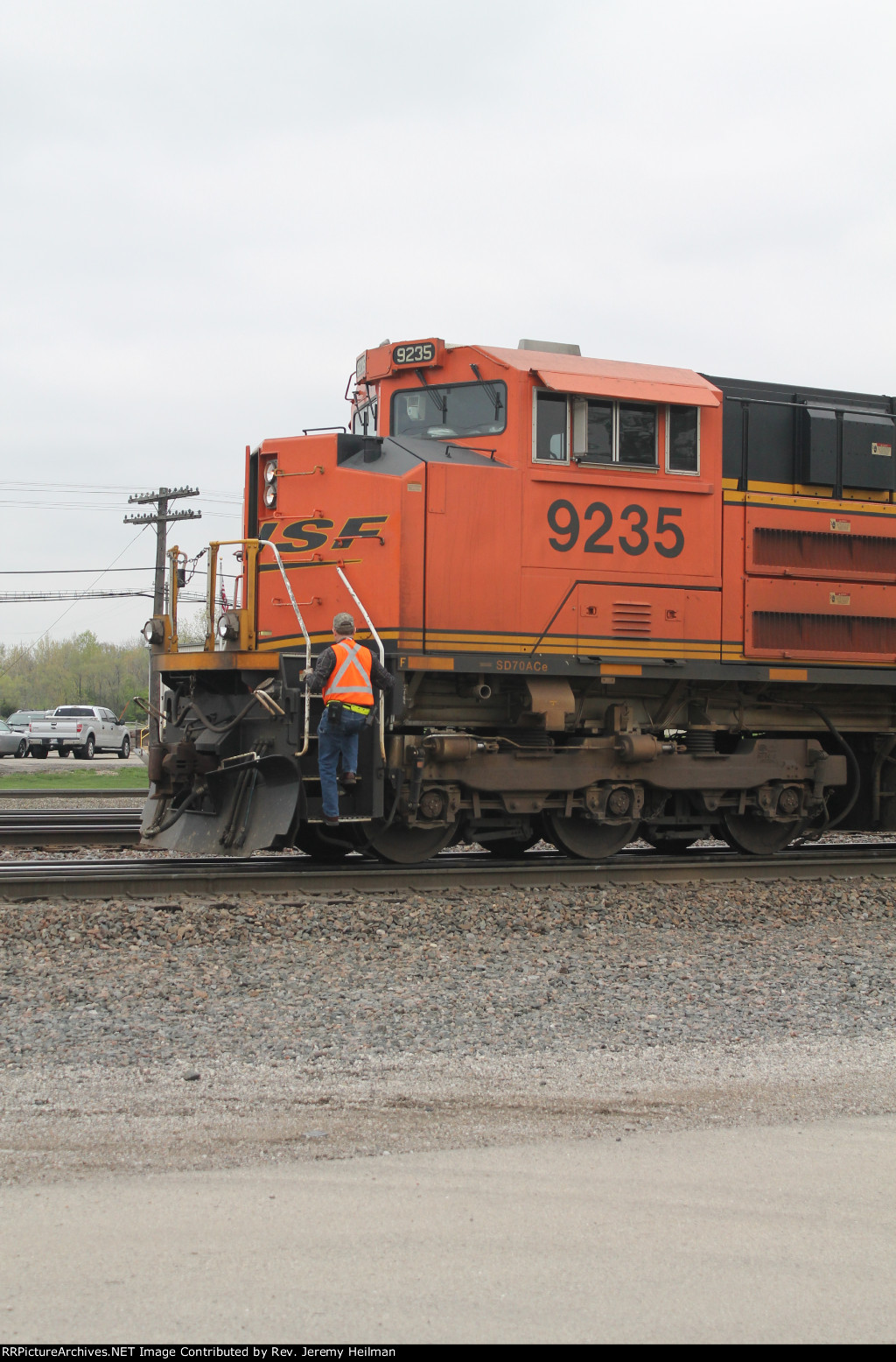 BNSF 9235 (1)